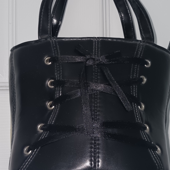 Ermo | Bags | Bustier Handbag | Poshmark